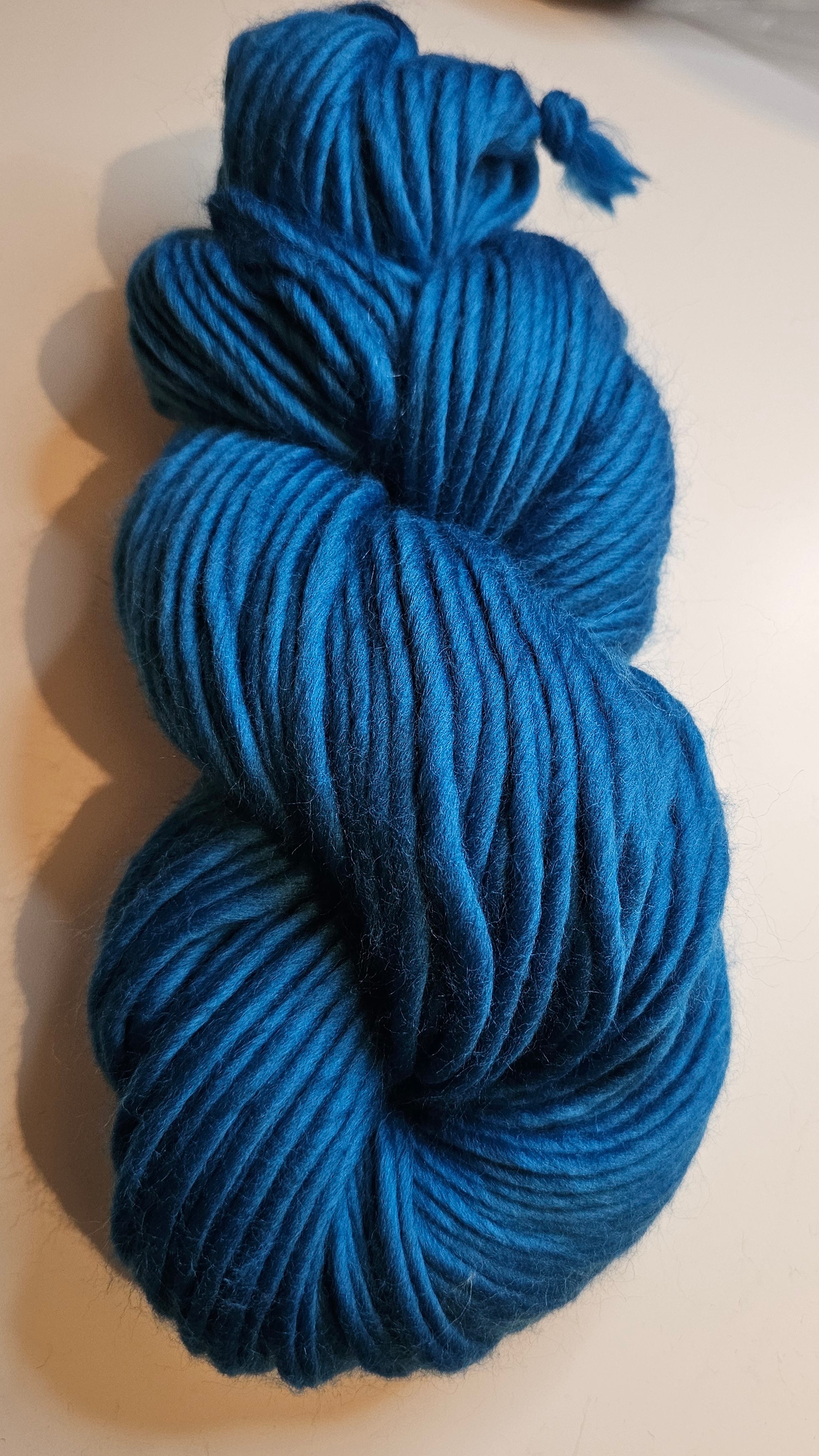 Cerulean - Super chunky yarn – Farm to Fibre
